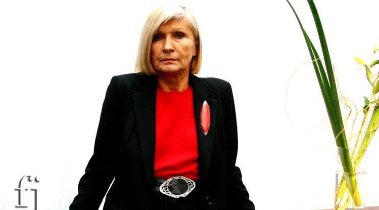 Chantal Mouffe Bookshelf & Verso Books